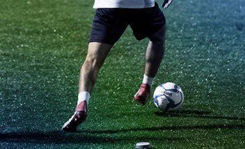 3 5 2 Soccer Formation - The Basics, Player Roles and Pros & Cons ...